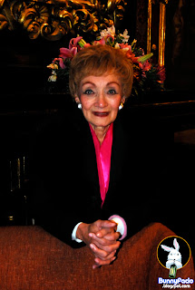 BUNNY FACIO EN EL CYBERESPACIO: Yolanda Merida y Julia Palma ...