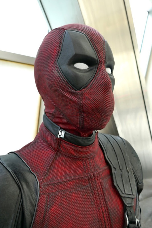 Hollywood Movie Costumes and Props: Deadpool 2 movie costumes on ...