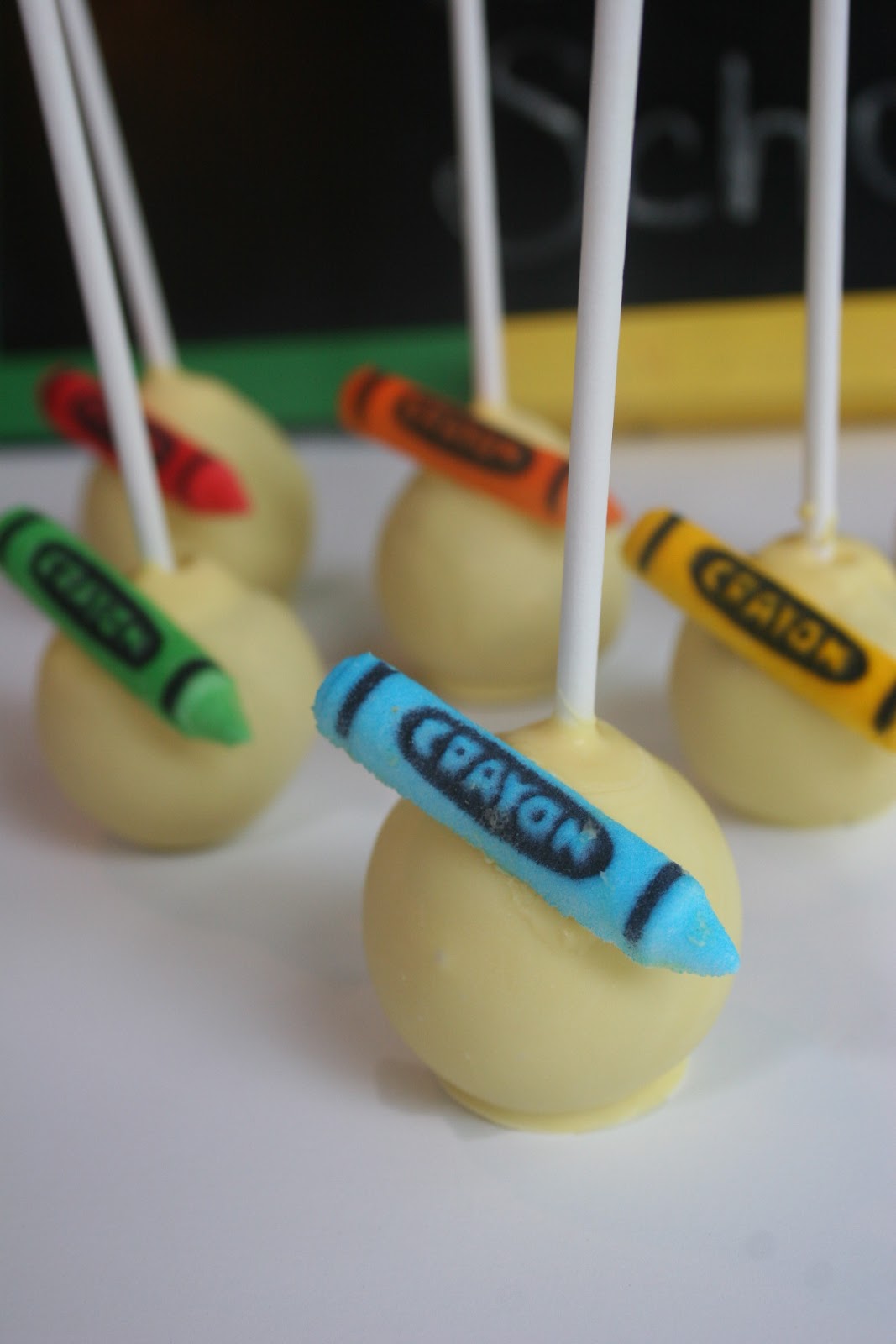 icakepops: Back to School Cake Pops