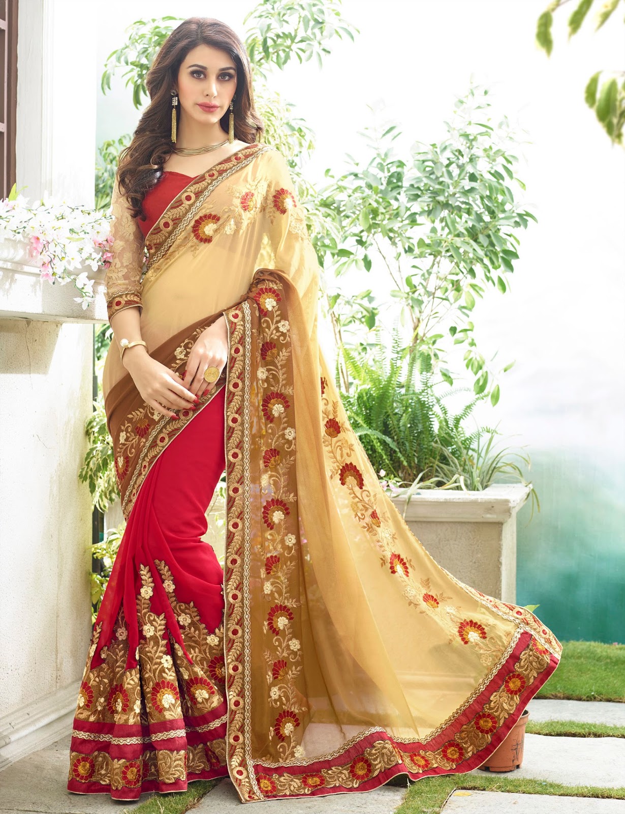 Latest sarees designs for beautiful girls - Sari Info