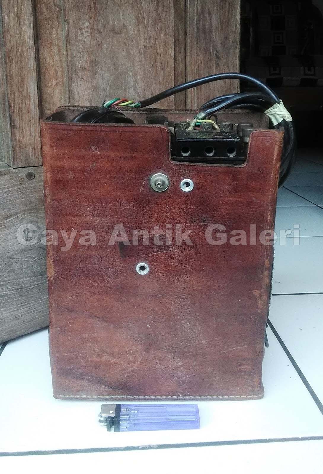 Gaya Antik Galeri : Telepon Engkol antik Militer Rusia Tahun 1965 ...