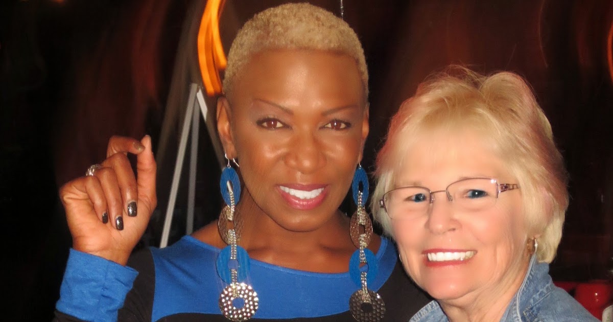 Susan Cross Writes : Interview with Sisaundra Lewis by Susan Cross