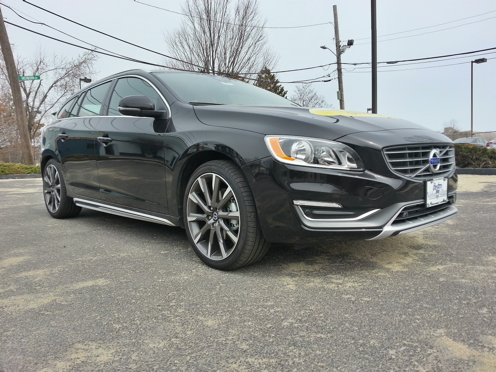 East-West Brothers Garage: Test Drive: 2015 Volvo V60 T5 Drive-E Premier