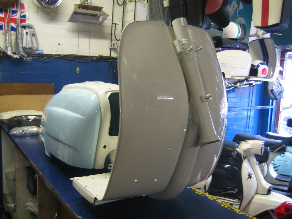 Lambretta Restoration: Sneak preview of the paint