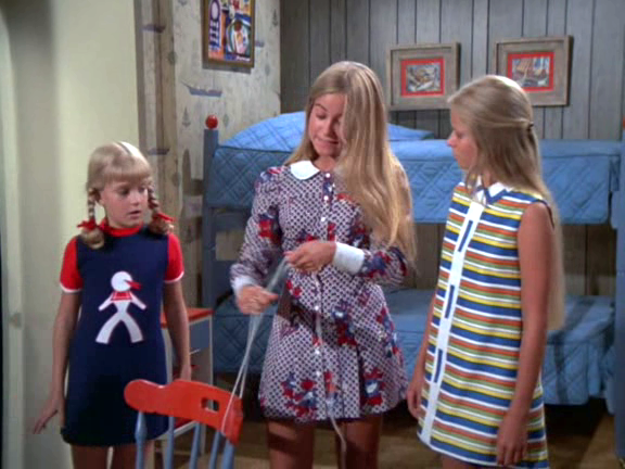 Retrospace Mini Skirt Monday 171 Brady Bunch Minis