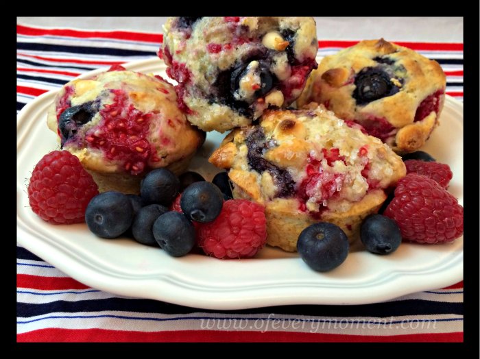RED raspberry, WHITE chocolate & BLUEberry Muffins | the most - - of ...