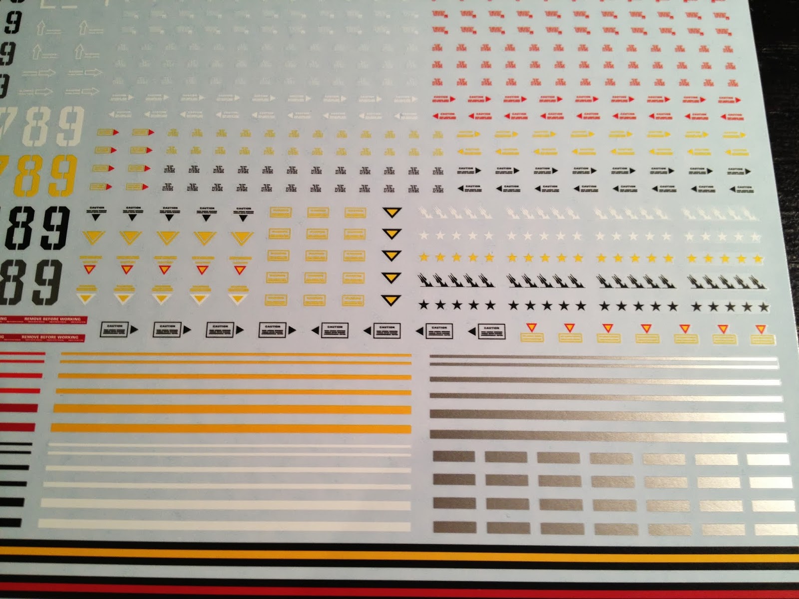 First look: DX 05 Zeon decal set