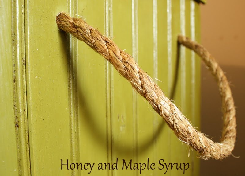 Honey and Maple Syrup: Cheap, Cute and Easy Toy Storage