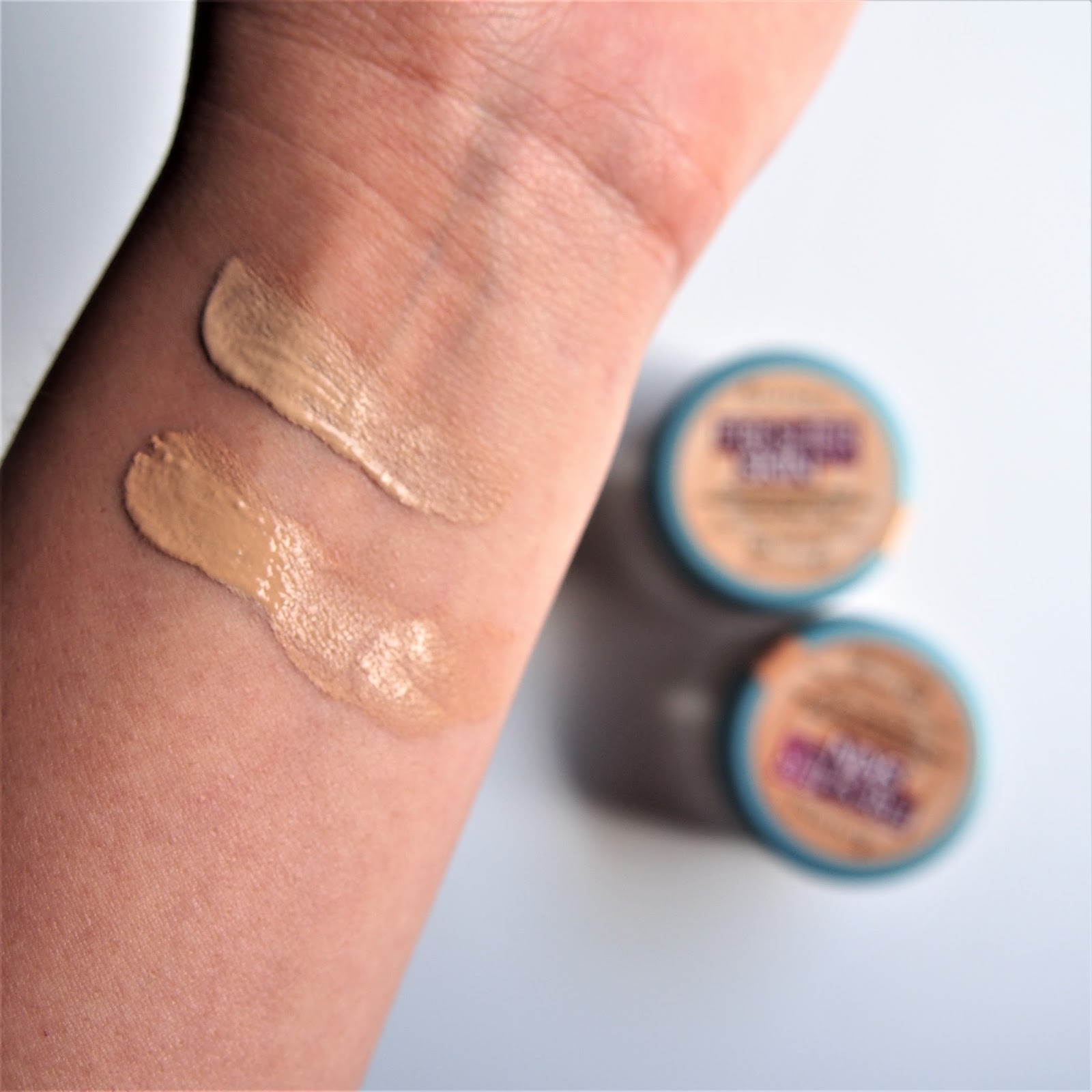 Lily not Louise: Rimmel Fresher Skin Foundation in Soft Beige and True ...