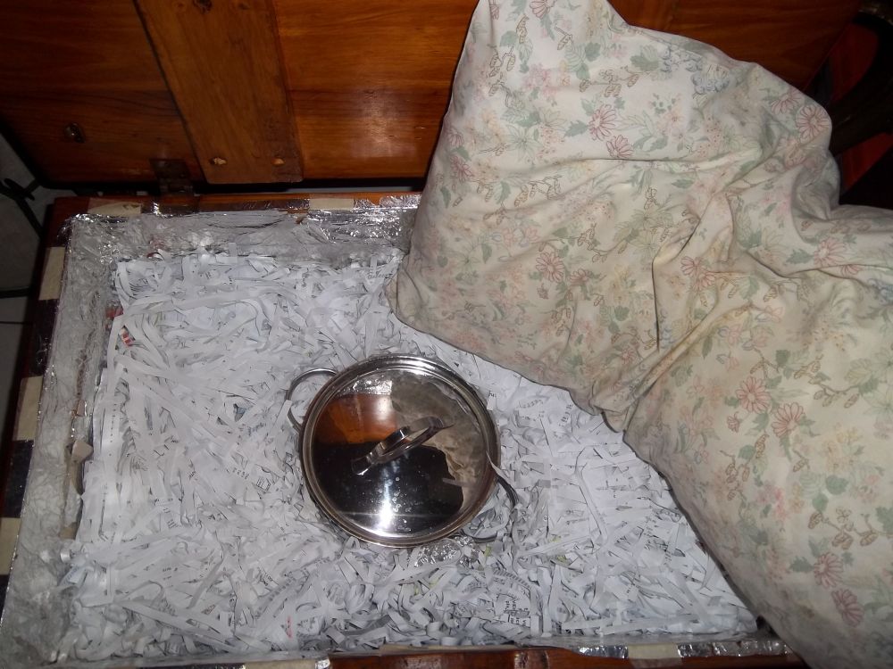 Eco Footprint ~ South Africa: Earth hour and energy efficient cooking