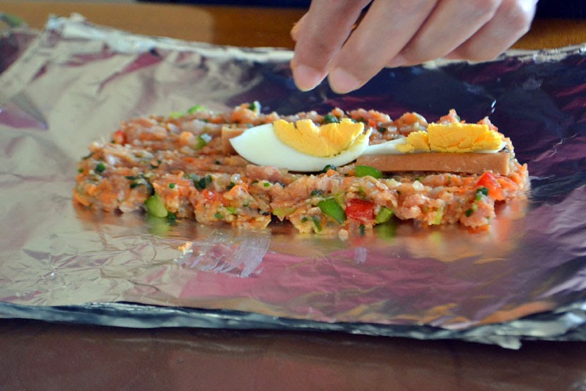 adobongblog: Embutido (Filipino-style Meatloaf)