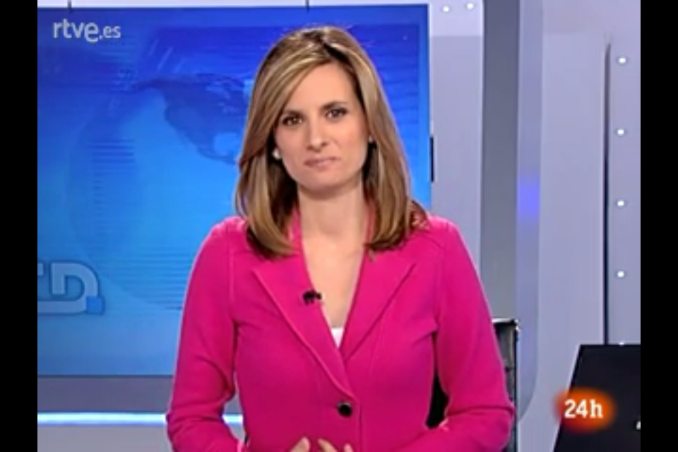 vuesalatele: 2012 01 10 @06H45 - ANA ROLDAN, TVE 24H, TELEDIARIO MATINAL