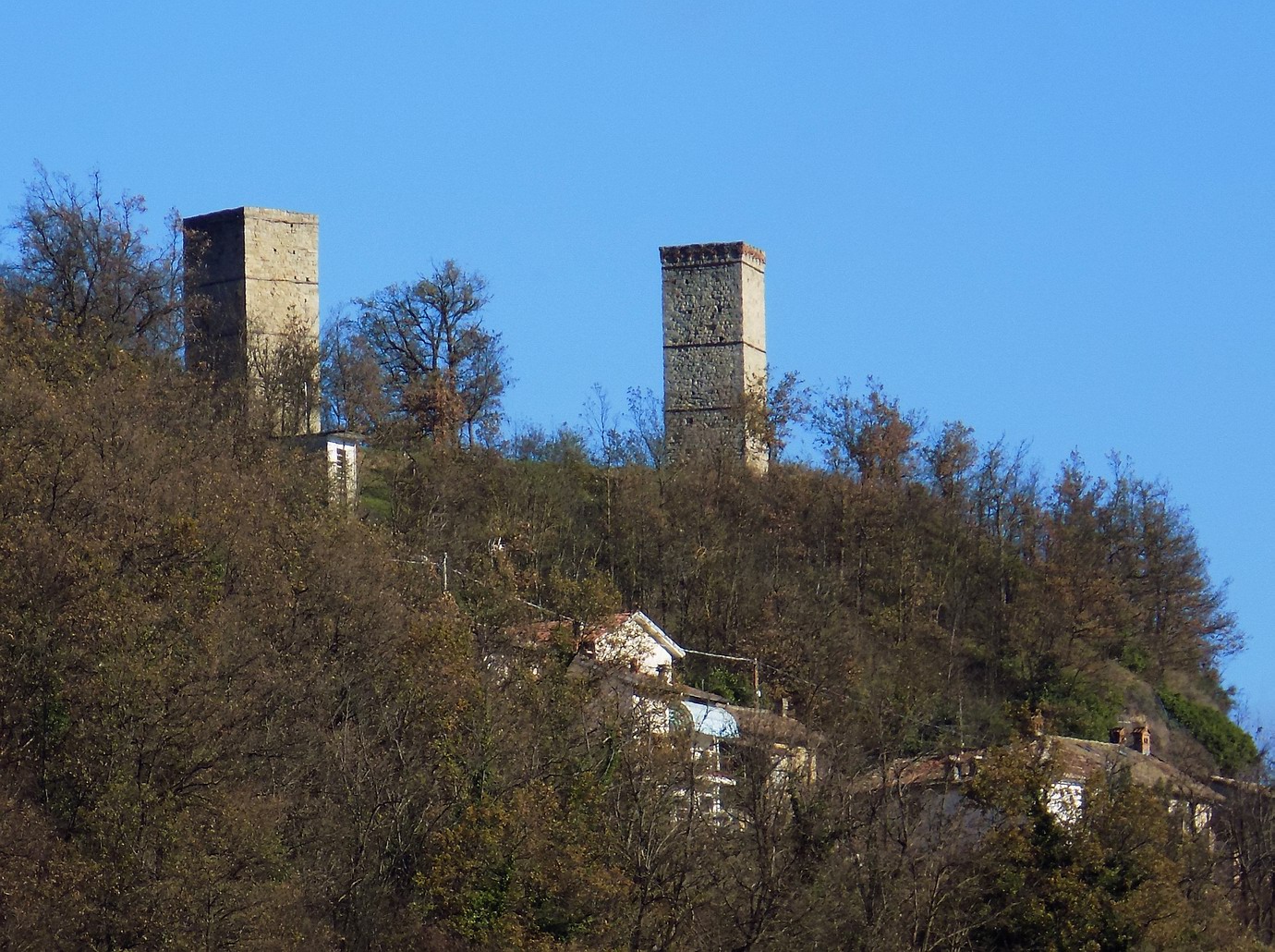 Fotografando...: Le Torri di Sant'Alosio (AL)