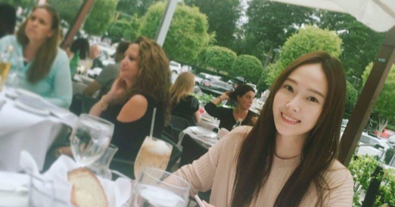 [Instiz] Jessica solves the foreign fan dilemma of "English plz"