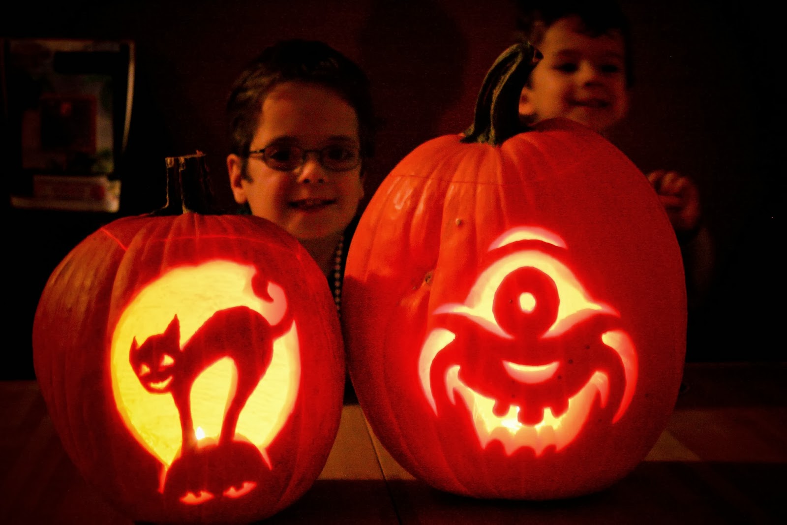 elijah & samson: Pumpkin carving 2013