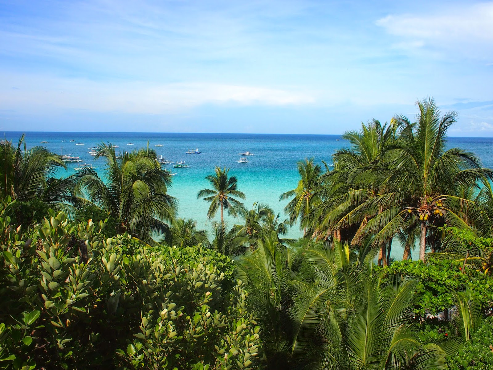 To See To Feel To Eat: Boracay, Philippines Day 1 - Punta Rosa Boutique ...
