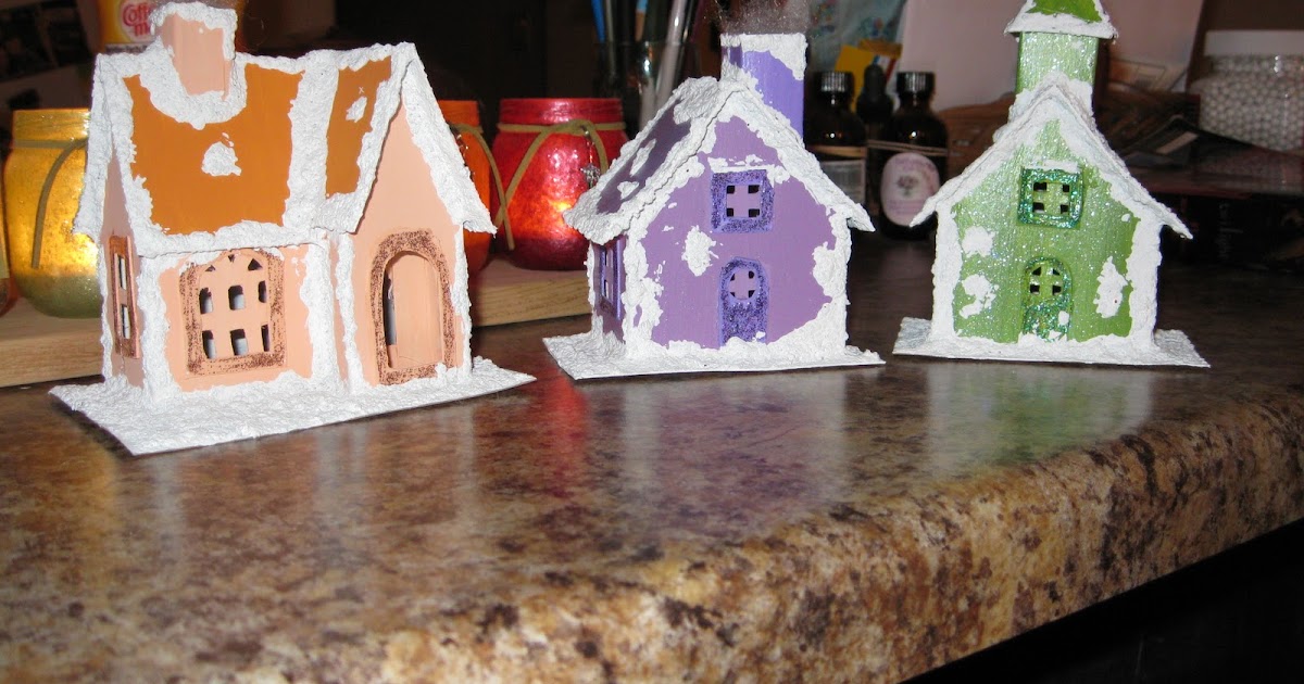 Holly Days Closet: Cereal Box to Houses