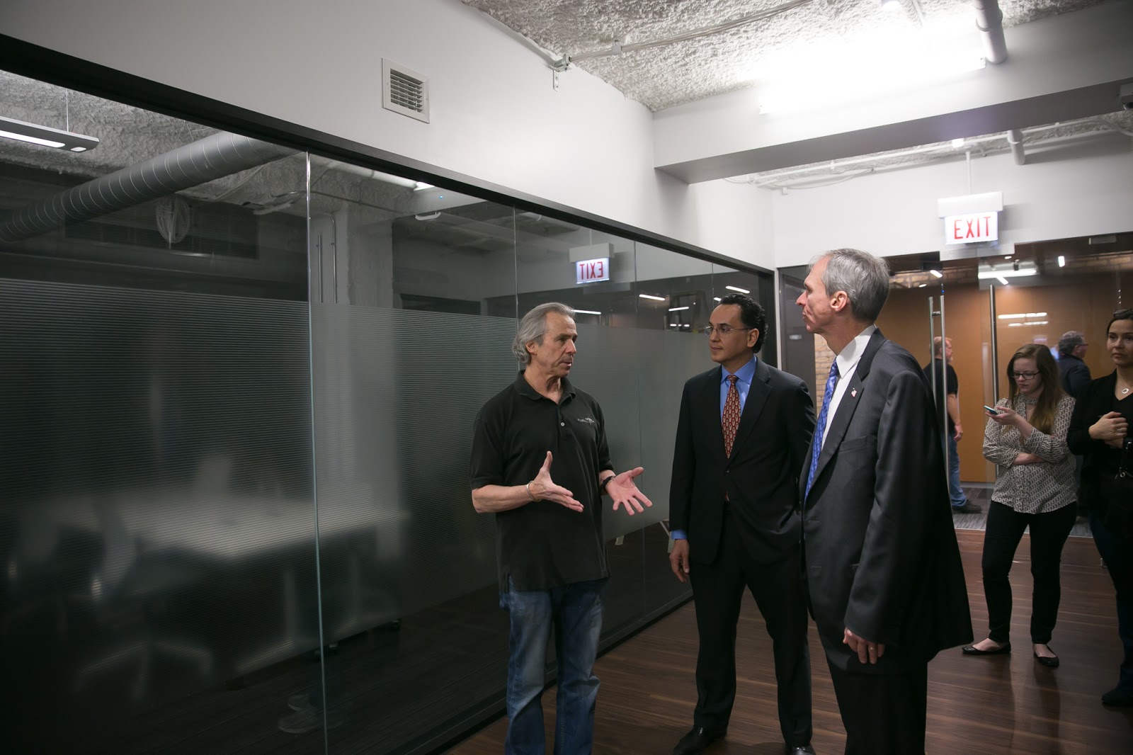 Hindsight : 1871 Welcomes Congressman Dan Lipinski for Visit and Tour ...