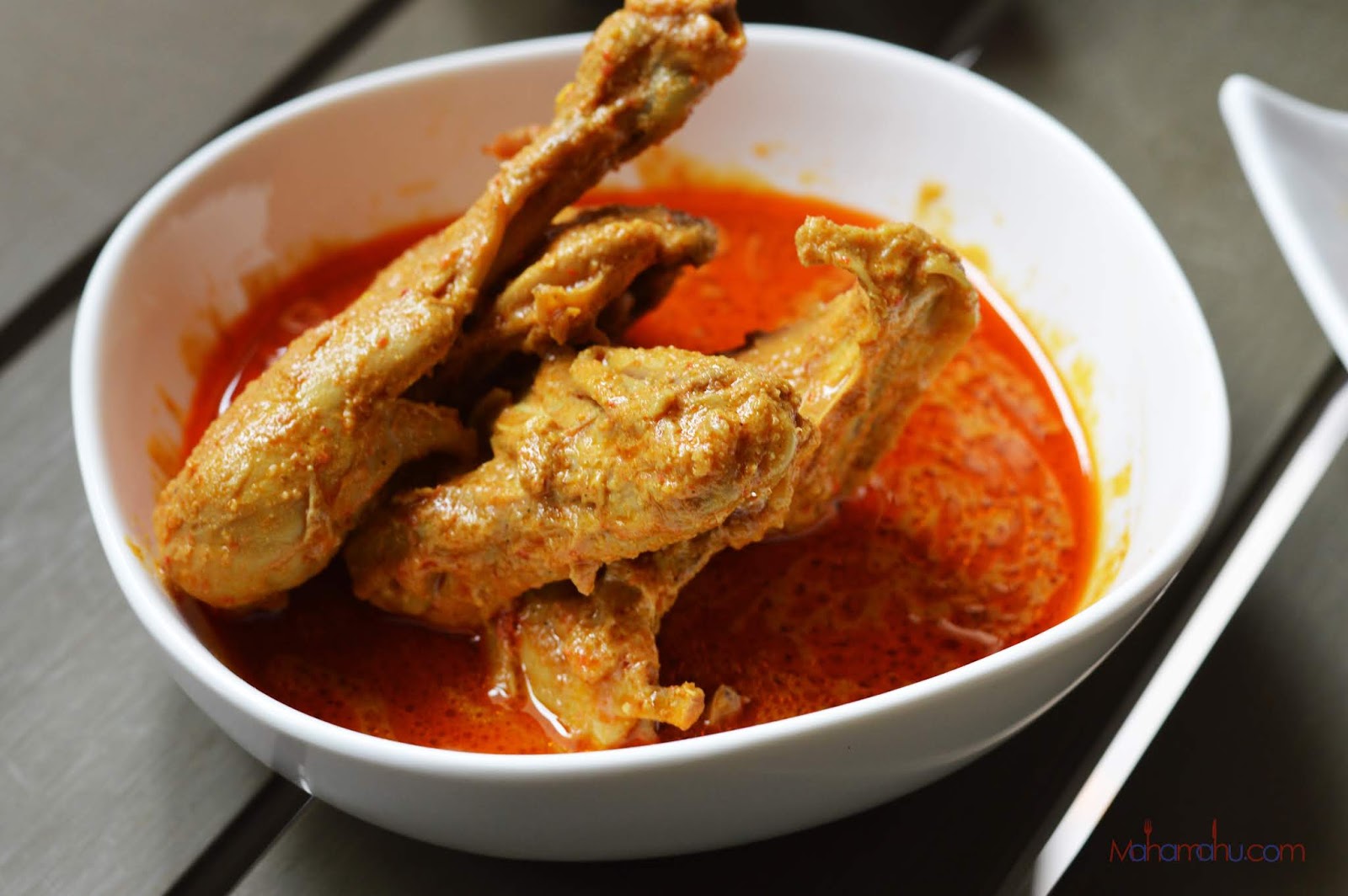 Natrabu Xpress Restoran Makanan Autentik Masakan Minang Kini Di ...