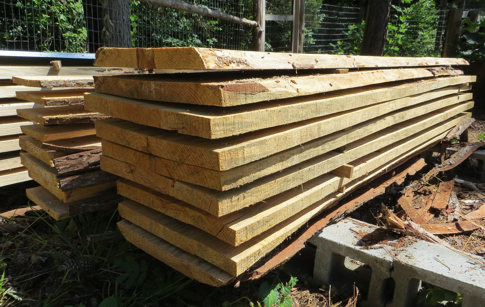 Making Dimensional Lumber From Rough Sawn Boards – maitrihomestead.com