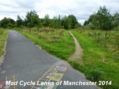 Mad Cycle Lanes of Manchester: Roe Green Loopline 2, Walkden to the M61