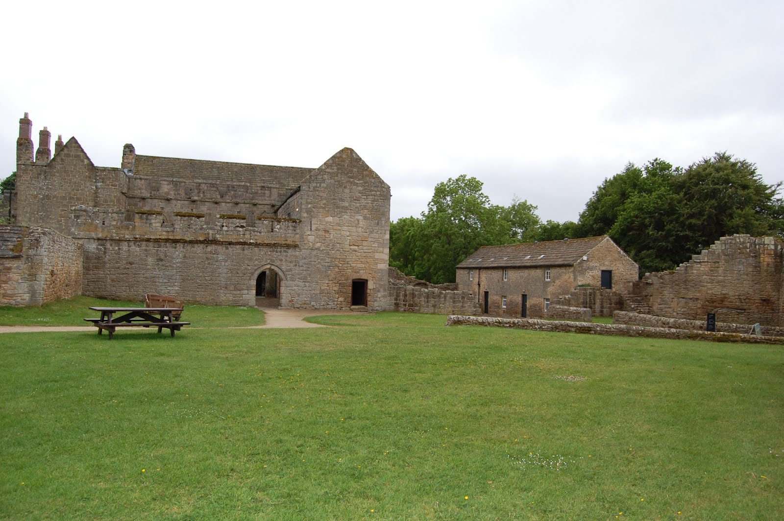 Stevens Family: Aydon Castle