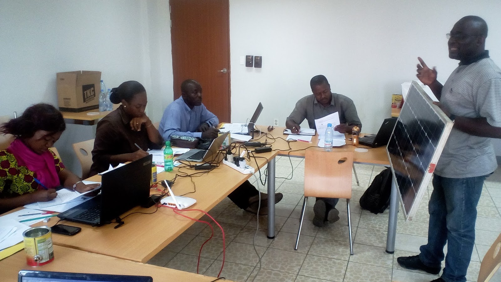 TIC AFRICA / Cybervillage OpenAcademy: Les Ateliers Cybervillage en ...