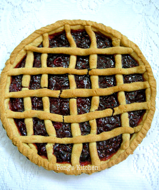 Peng's Kitchen: Classic Linzer Tart