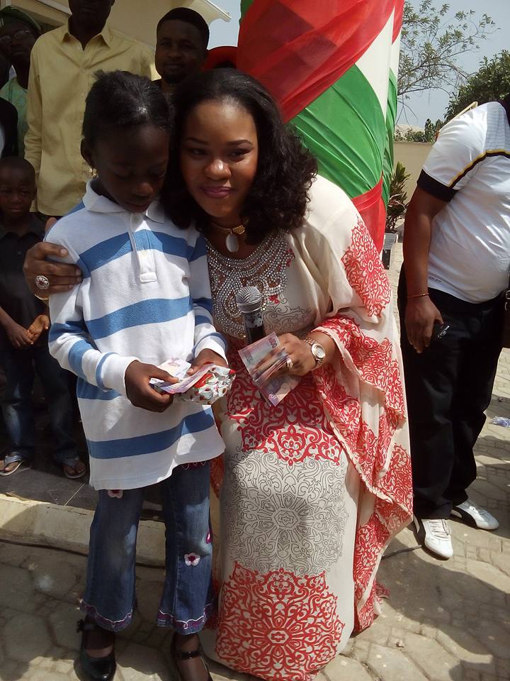 Hon Kayode Oduoye, husband of pretty actress Mosun Filani-Oduoye put ...