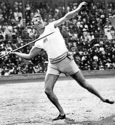 El deporte es vida: Lanzando jabalinas