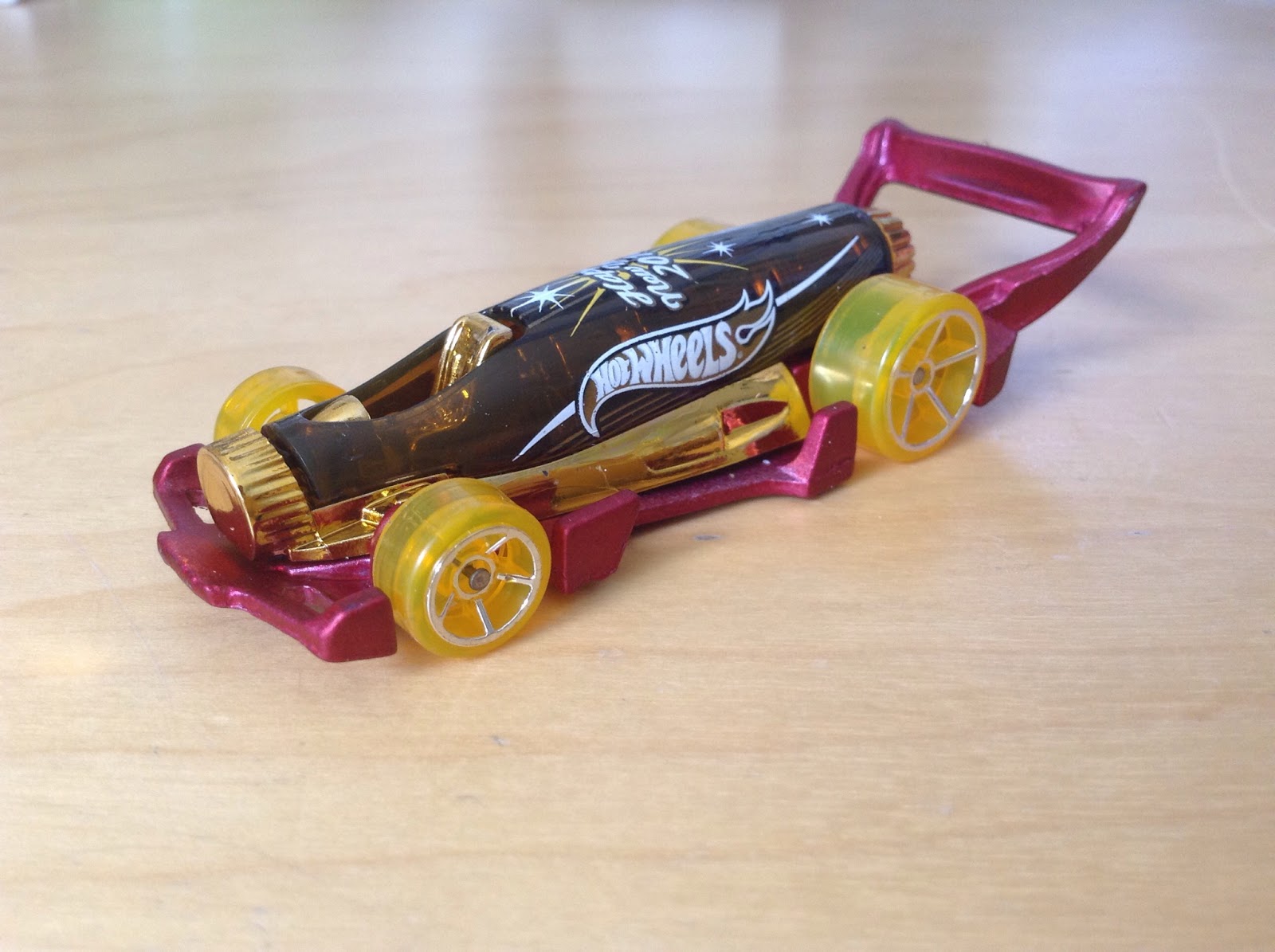 JULIAN'S HOT WHEELS BLOG: Carbonator (2014 Happy New Year Edition)