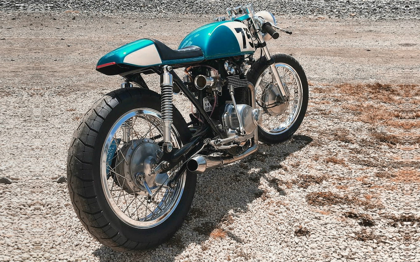 motor racing queen: CB500 Twin