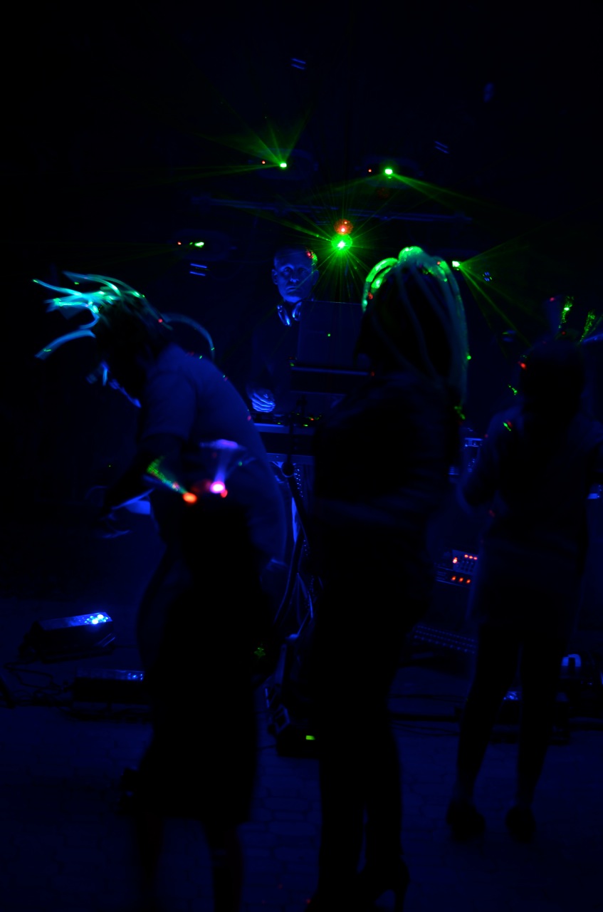 IPS Event Planners: Tron Legacy Themed Birthday Party {Real Party}