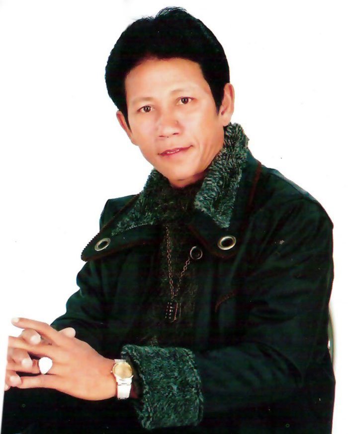 Noy Vanneth smooth voice singer « pirosmen