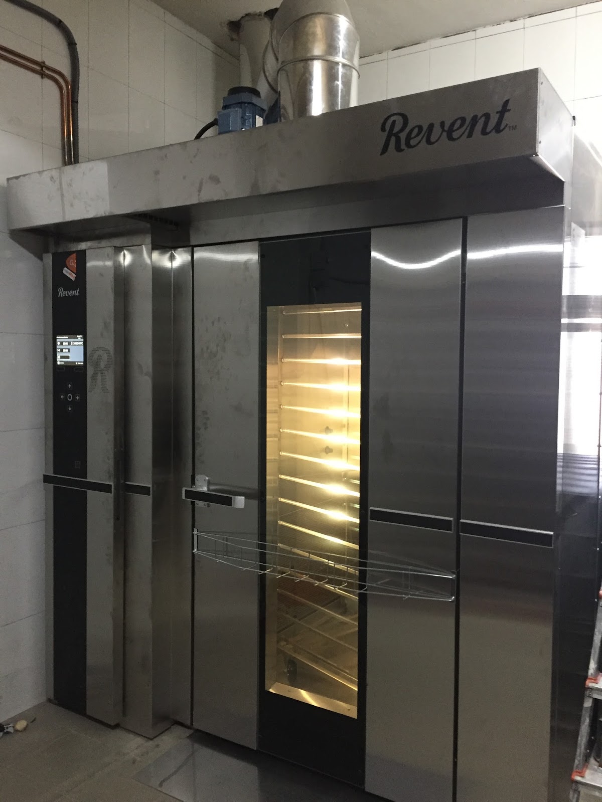 HORNO ROTATIVO REVENT. Montaje. - Cobamaq