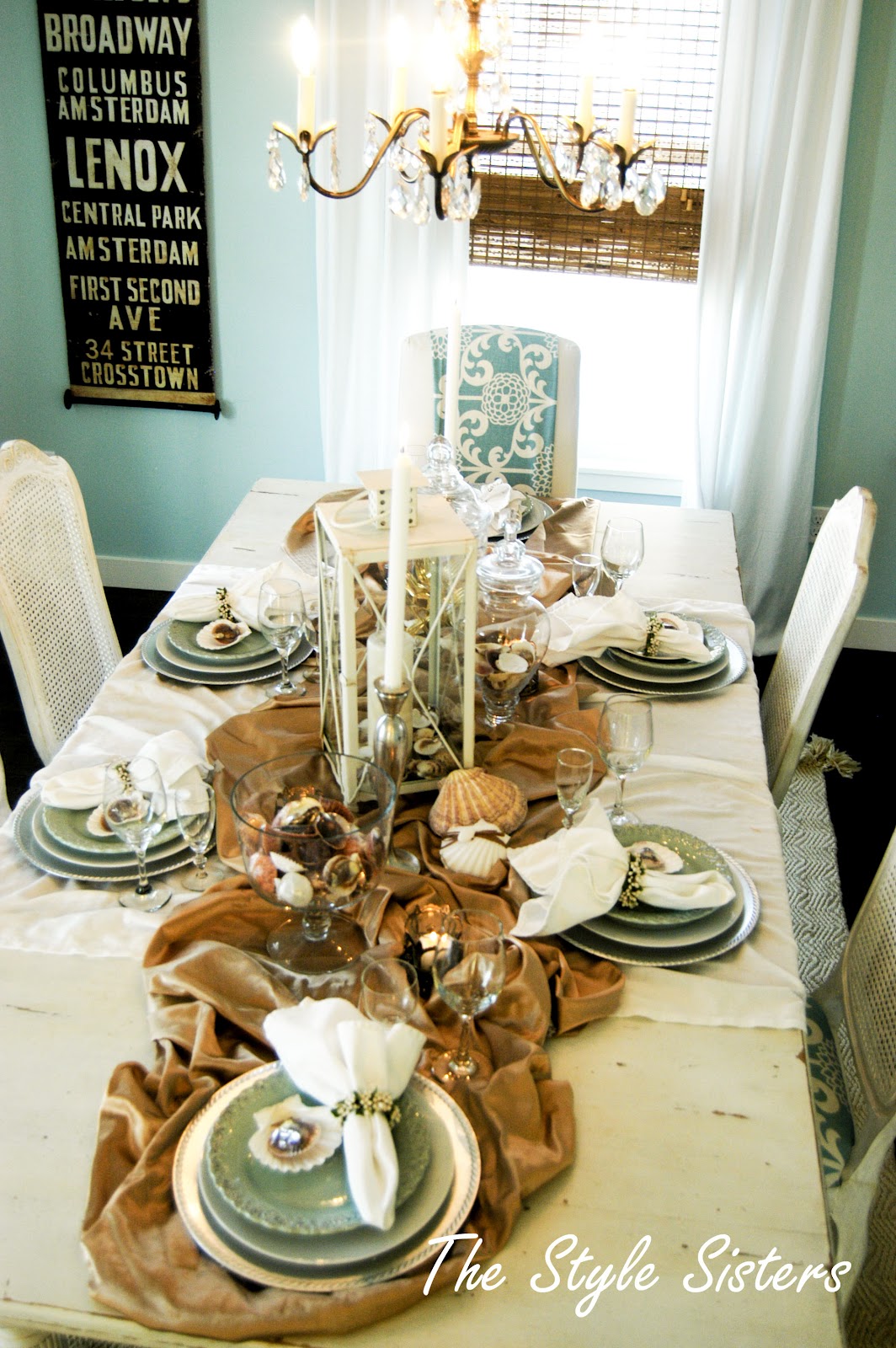 Decorate Dining Room with Thrift store furniture - Karins Kottage