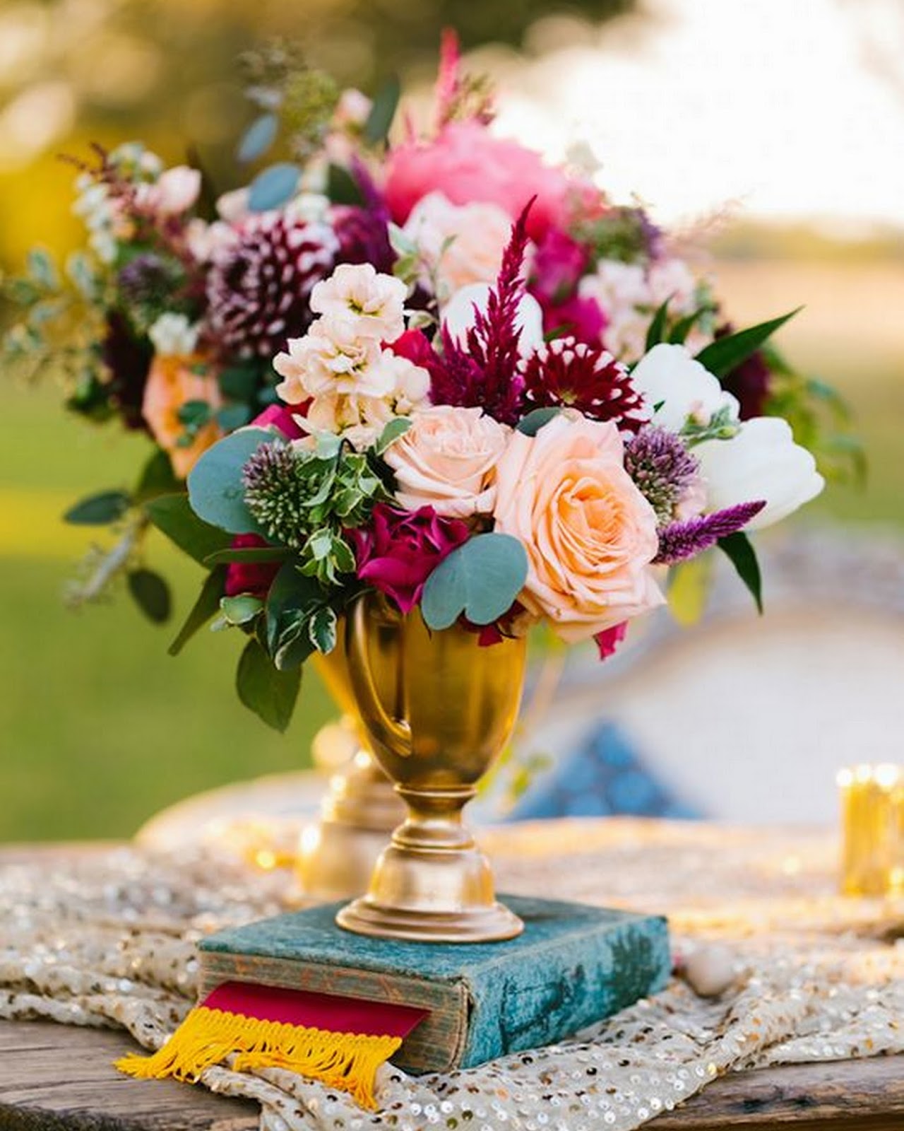 postcards and pretties: PRETTY DETAILS | Trophy Centerpieces