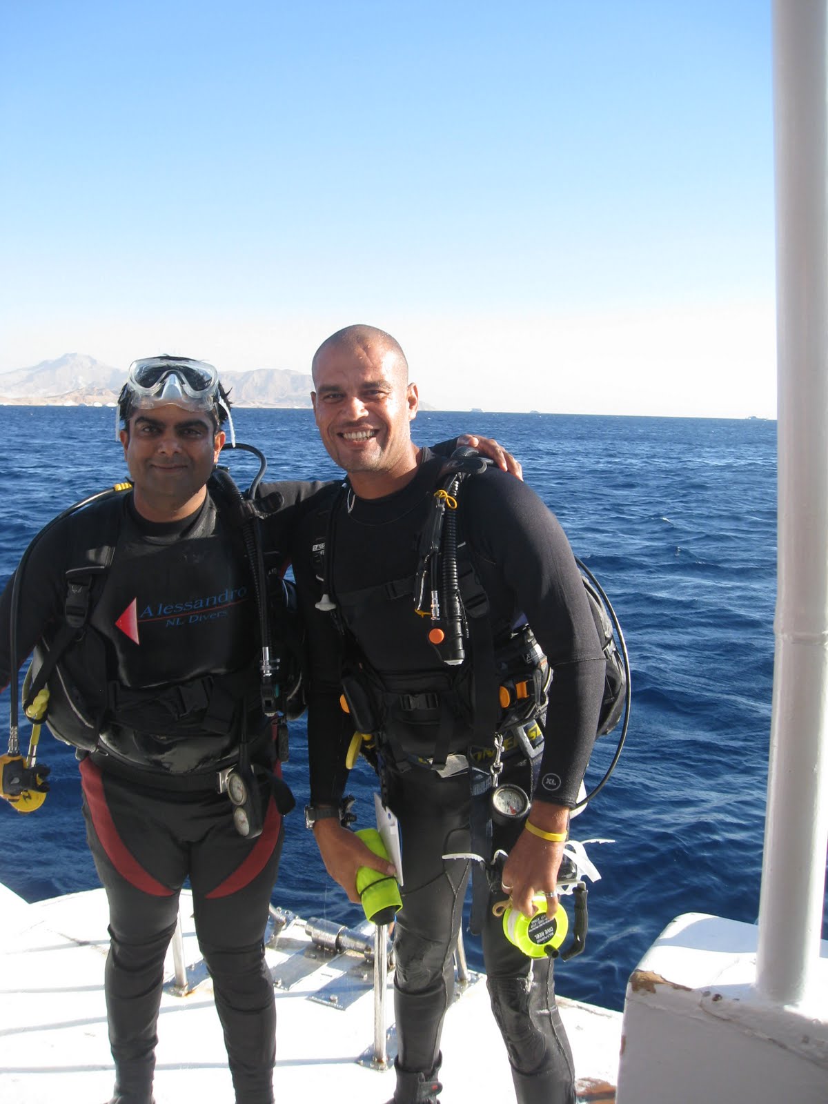 Eternal ramblings of a beautiful mind: Neutral Buoyancy - Chapter 3 ...