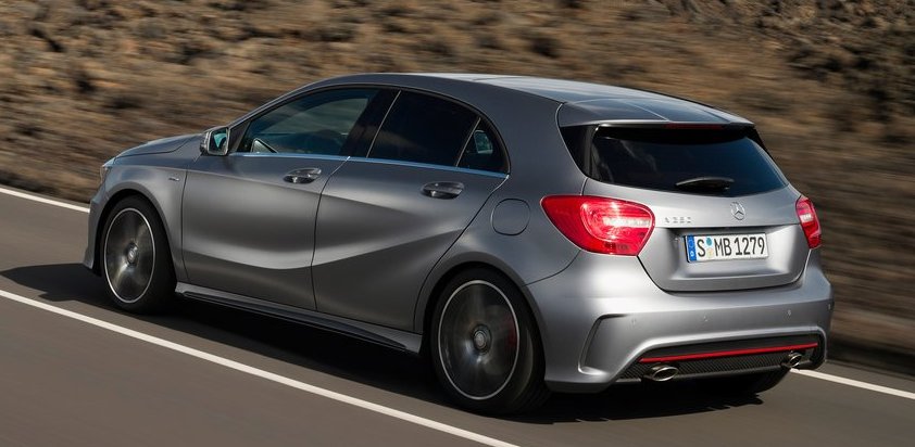 Novo Mercedes Classe A: briga com A3, Série 1 e V40