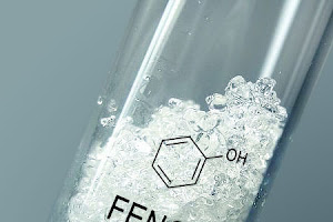 Fenol nedir nerelerde kullanılır? Kısaca özellikleri - Laf Sözlük