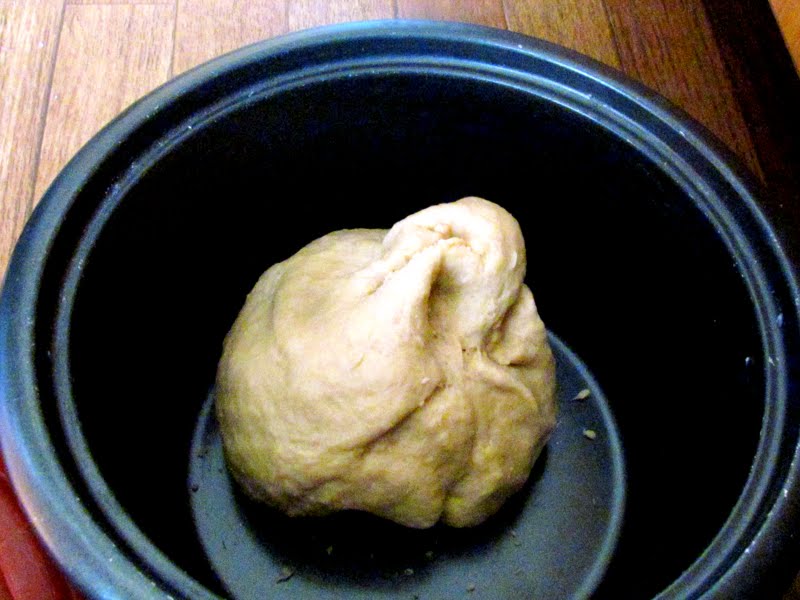 Savitha's Kitchen: Whole Wheat Bread using Tangzhong method - Fluffy ...