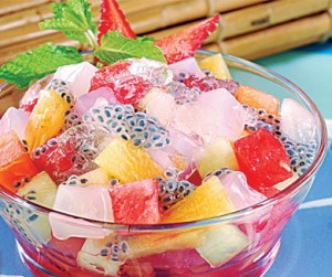 Resep Minuman Es Buah Coktail - MINUMAN KHAS INDONESIA