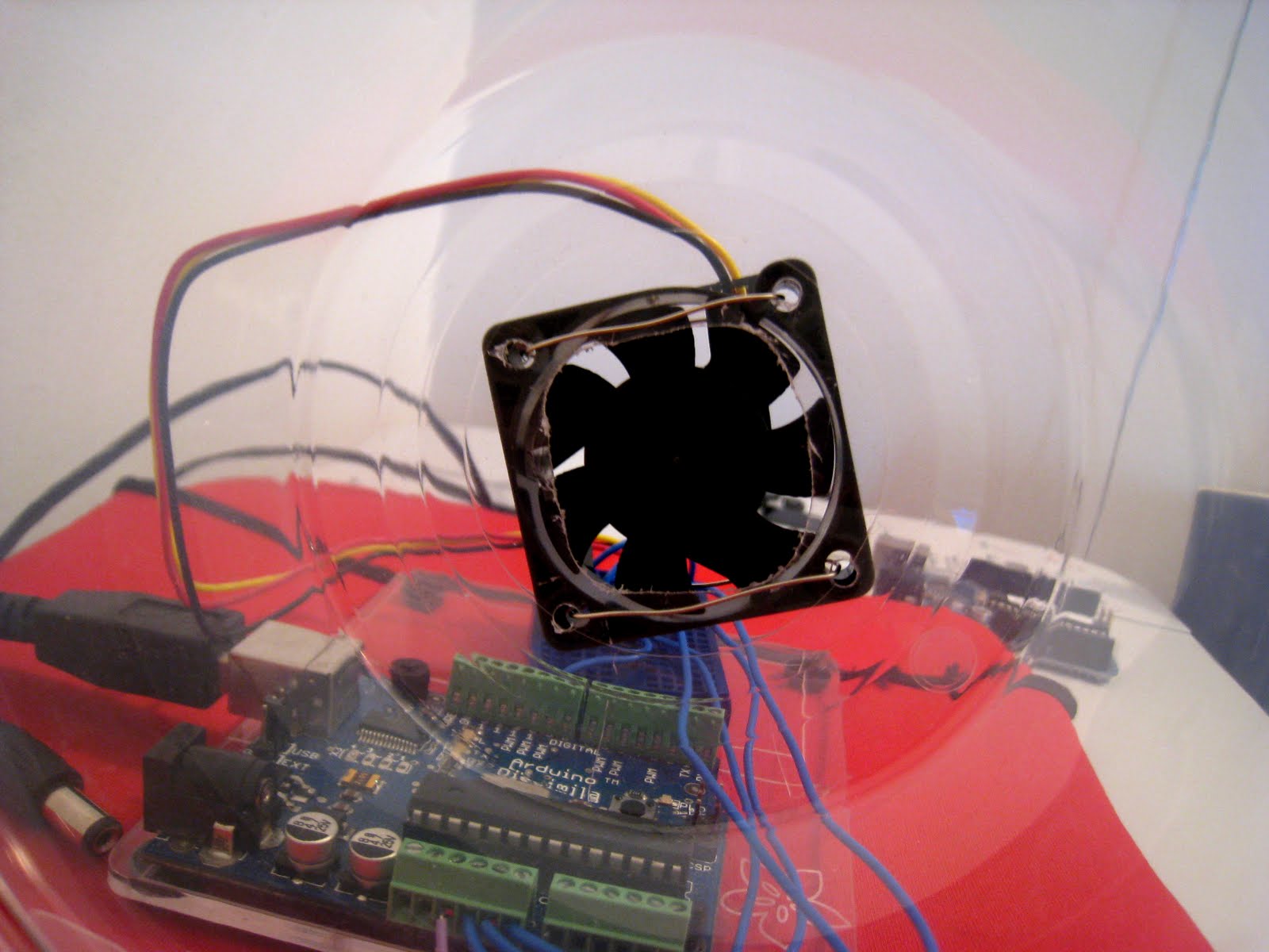 Tinkering with Electronics...: Maqueta de control PID con Arduino