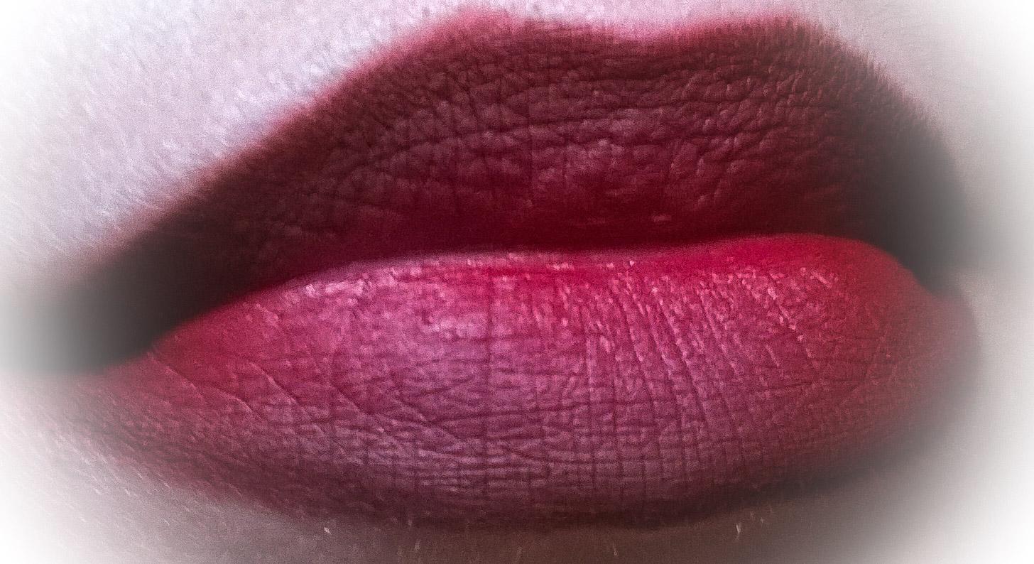 ROUGE ADDICT: How to red ombre lips