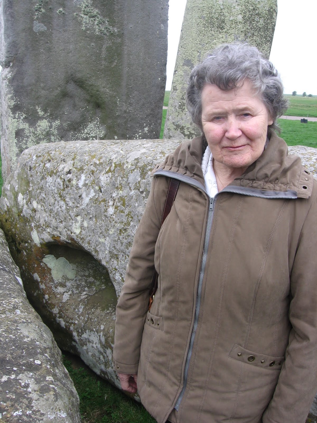 Peter Household - things that have interested me: Stonehenge - why?