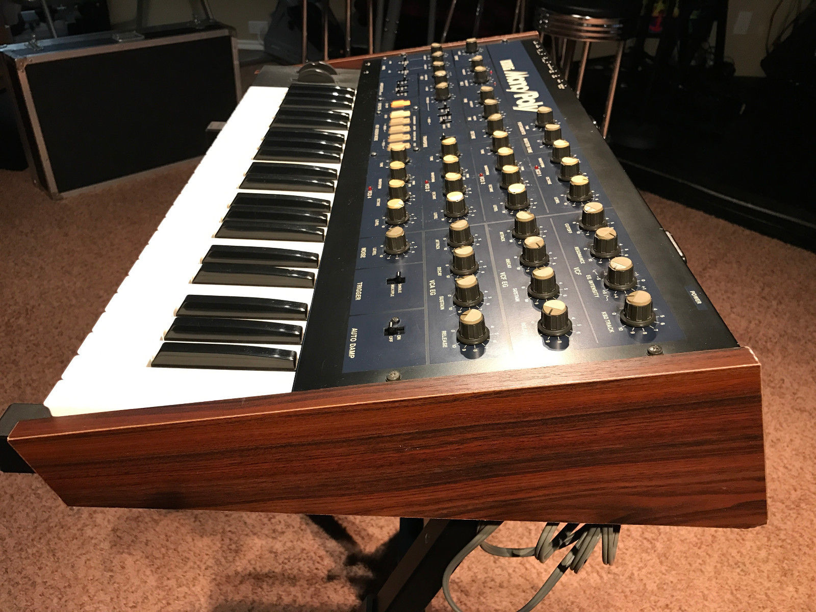 MATRIXSYNTH: KORG Mono/Poly Synthesizer