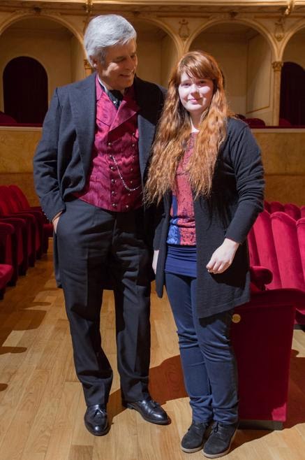 lostrillonotizieinrosa: VISTI DA VICINO