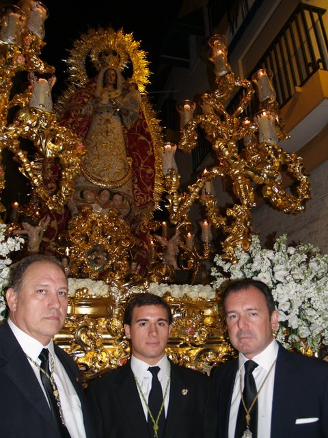 Un sueño macareno...: Felicidades, capataces