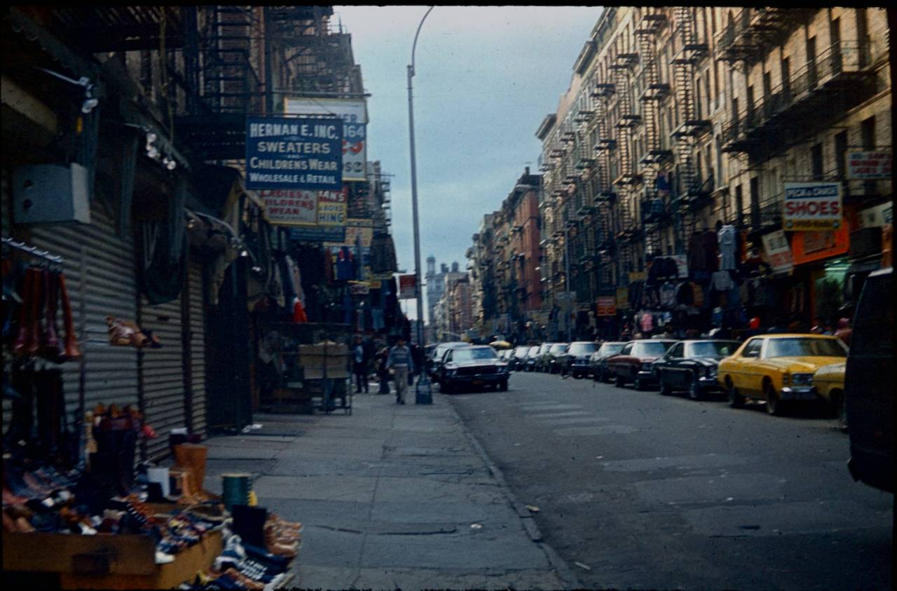 37 Amazing Photographs Capture Street Scenes of New York City in 1978 ...