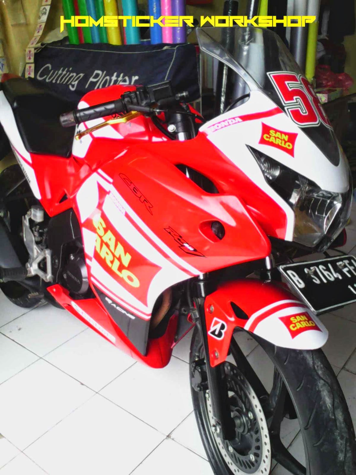 Cutting Sticker Bekasi : Bikin Sticker Bekasi: Honda CBR 150